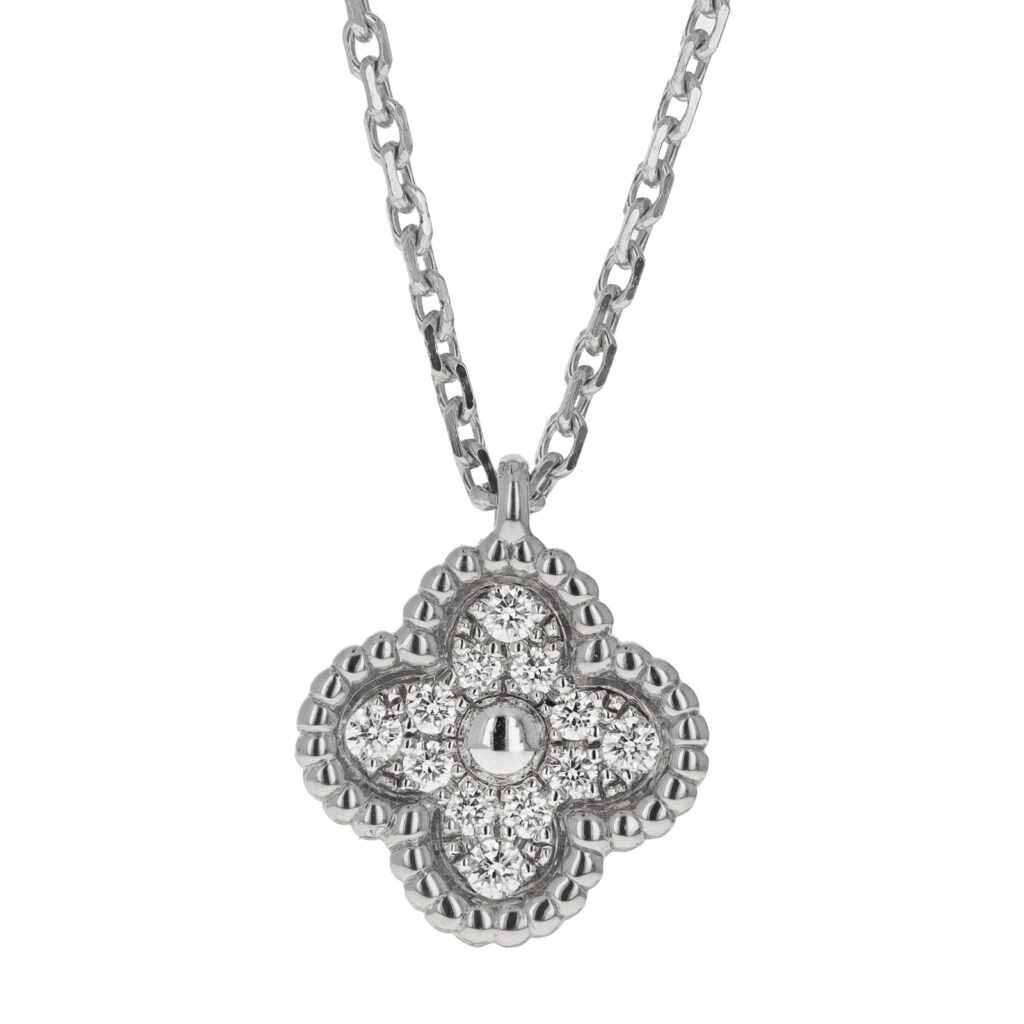 Estate Van Cleef & Arpels Sweet Alhambra Necklace - Luxury In Reach